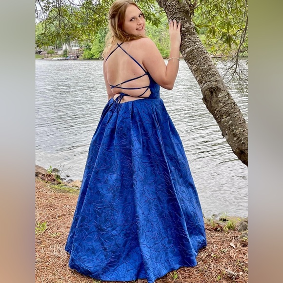 Jules & Cleo | Dresses | Jules Cleo Blue And Black Prom Dress Ball Gown ...